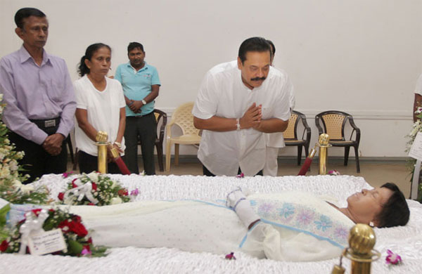 President pays last respects to a great artiste...