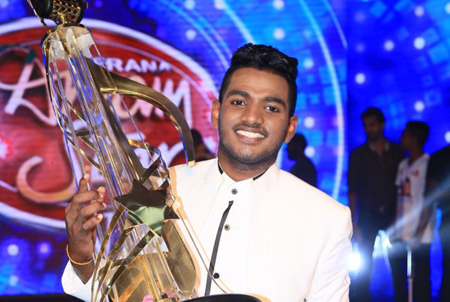 Suneera Sumanga crowned Derana Dream Star 2017