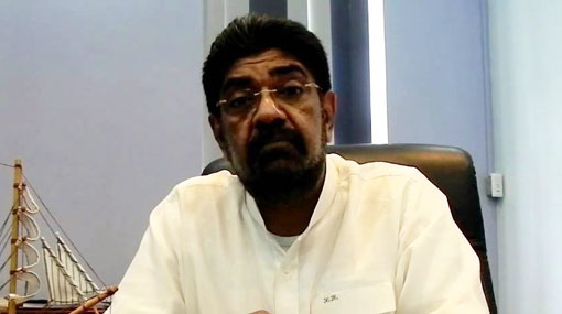 Either govt really inefficient or allegations are baseless - Keheliya