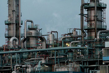 Factory temporarily shut down following gas leak