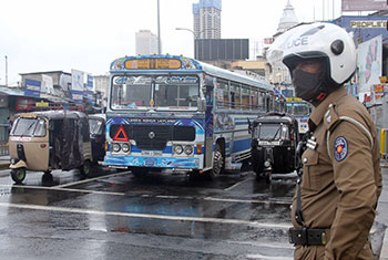 Curfew lifted in Colombo...