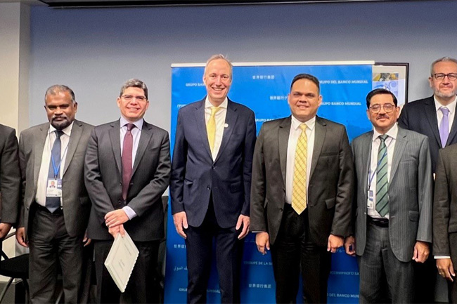 World Bank commends Sri Lanka’s progress on fiscal, financial and ...