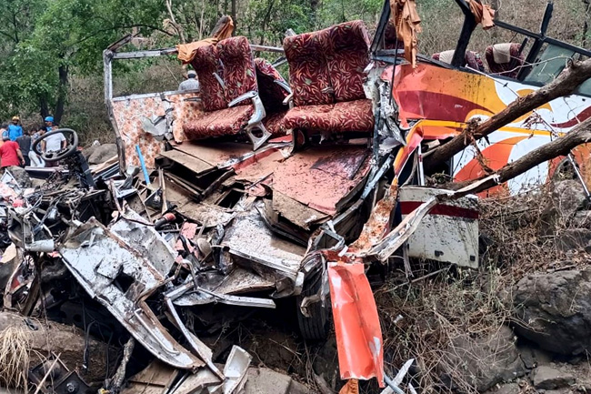 13 dead, 29 injured as bus falls into gorge in India