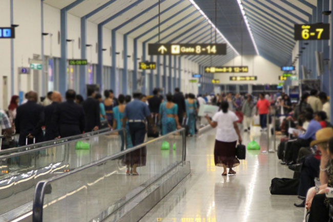 42 migrant workers stranded in Kuwait return to Sri Lanka