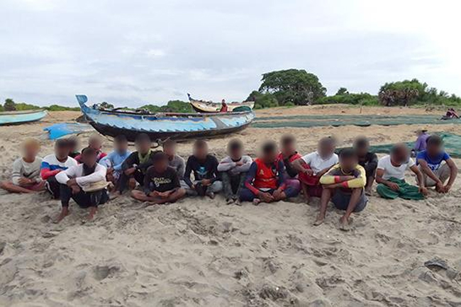 19 people engaging in illegal fishing nabbed off eastern coast