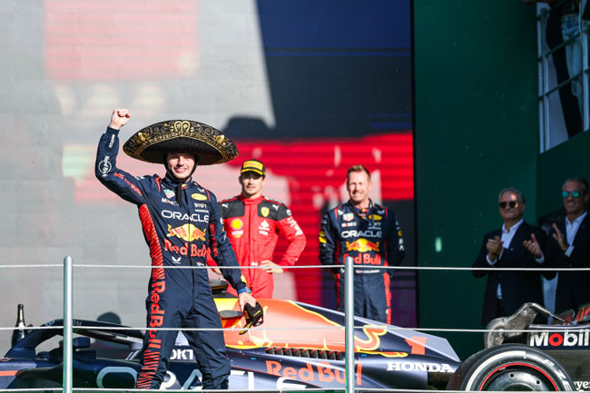 Verstappen sets new record with 16th win of season in Mexico