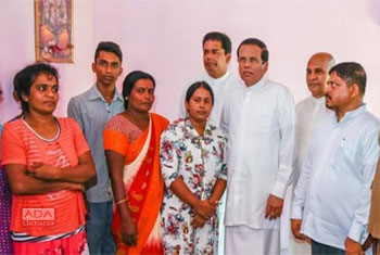 President visits Vidya’s family